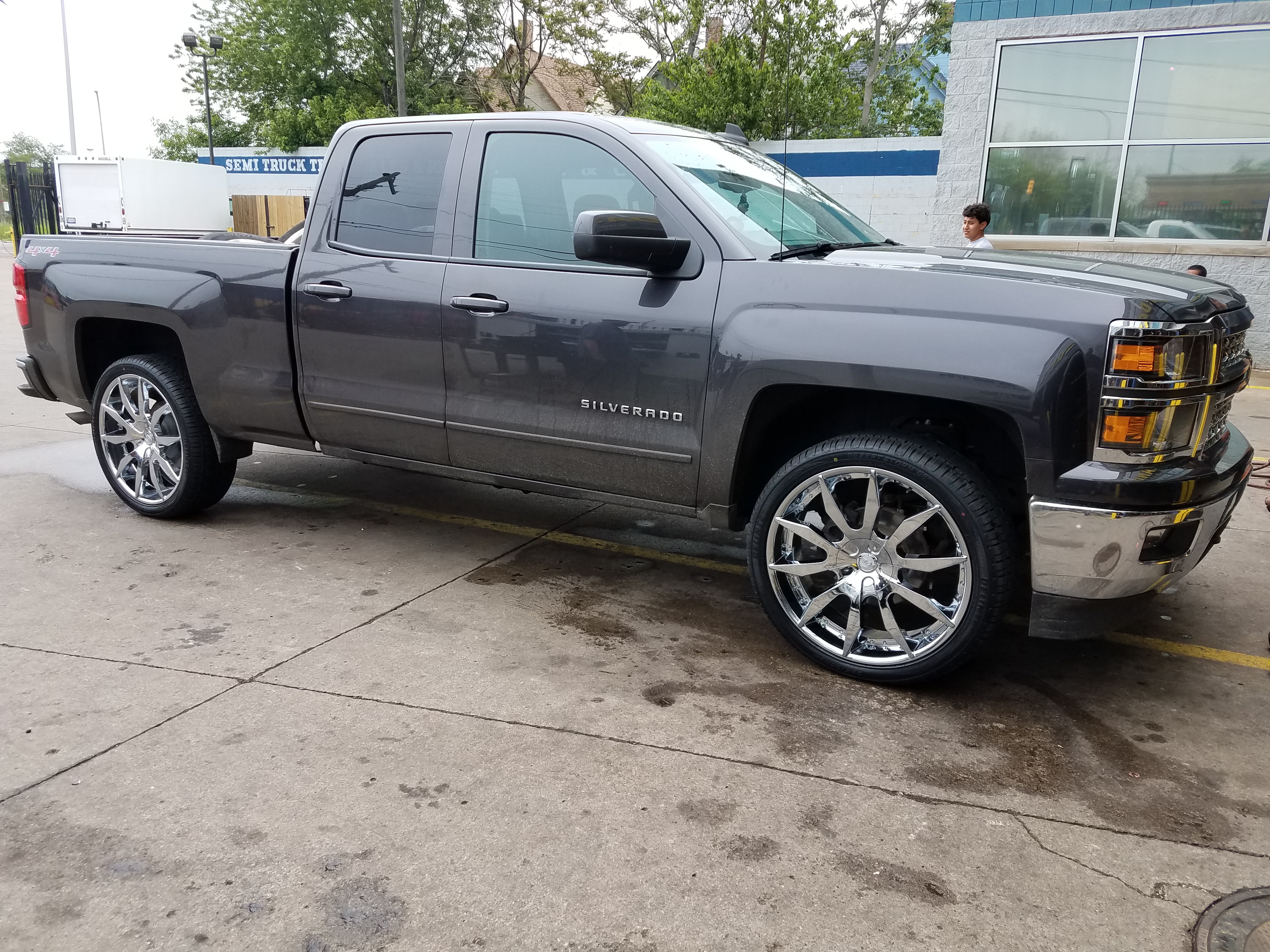 CHEVY/GMC TRUCKS - Photo Gallery